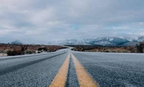 ¿Cómo se encuentran las rutas que unen Esquel con la región?