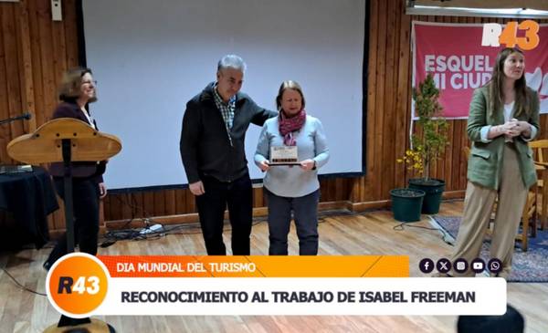 Entrega de reconocimiento a Isabel Freeman: "Es emocionante después de ...